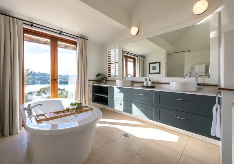 https://putikiestate.co.nz
